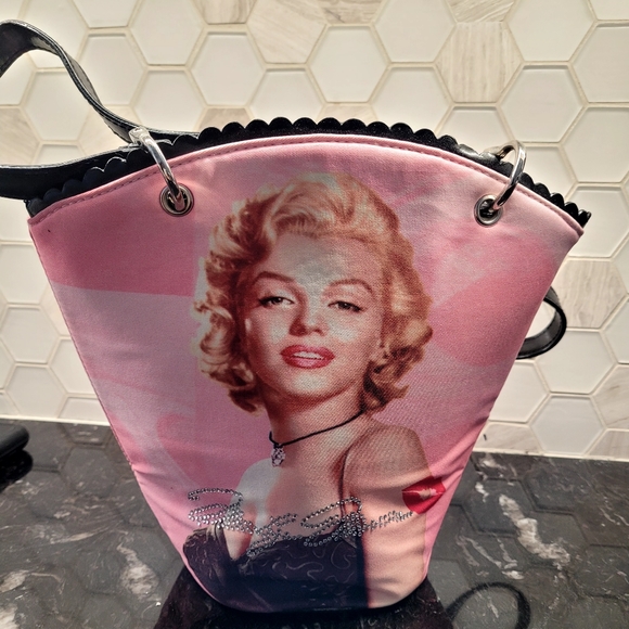 Marilyn Monroe | Bags | Marilyn Monroe Handbag | Poshmark